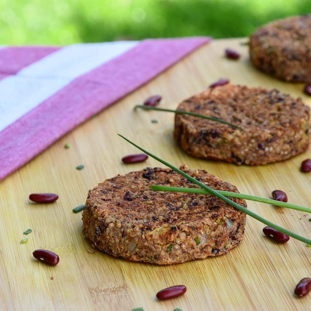 Steak haricots rouges et quinoa aux herbes du jardin ! – Traiteur vegan ...
